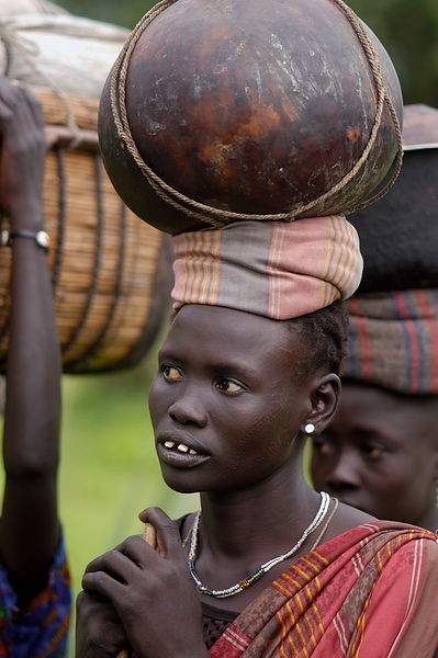 Michael Freeman Photography | Dinka Women