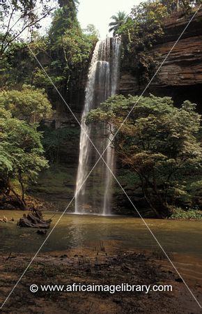 Photos and pictures of: Boti falls, on the Pawnpawn river northeast of ...