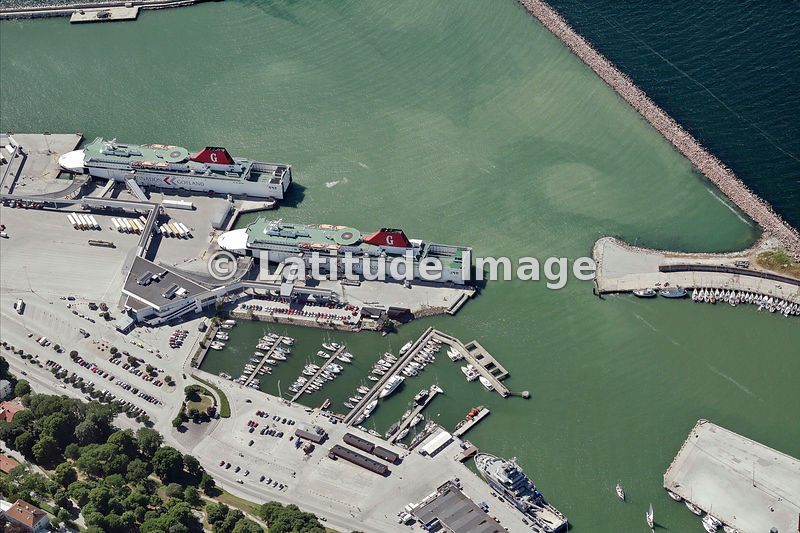 Latitude Image | Port of Visby aerial photo