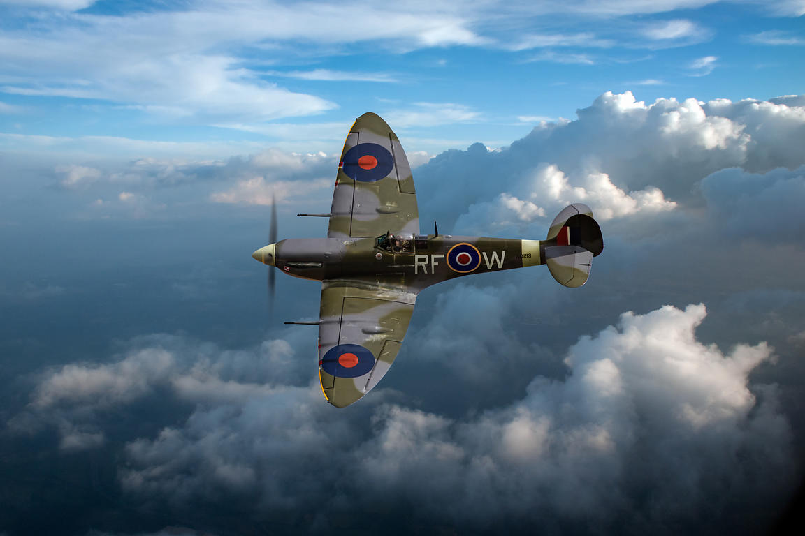 Gary Eason's FLIGHT ARTWORKS | Spitfire Vb aviation art prints and ...