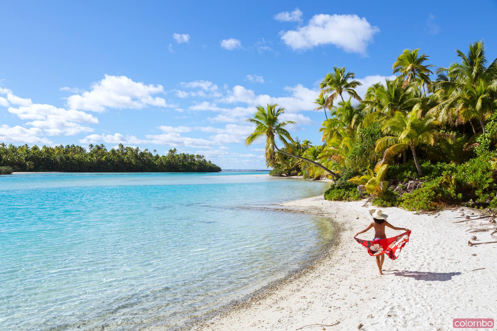Matteo Colombo Travel Photography | Tourist on idyllic tropical beach ...