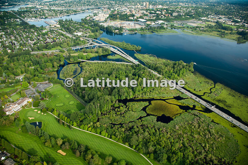Latitude Image | Broadmoor Golf Club And Foster Island, Seattle aerial ...