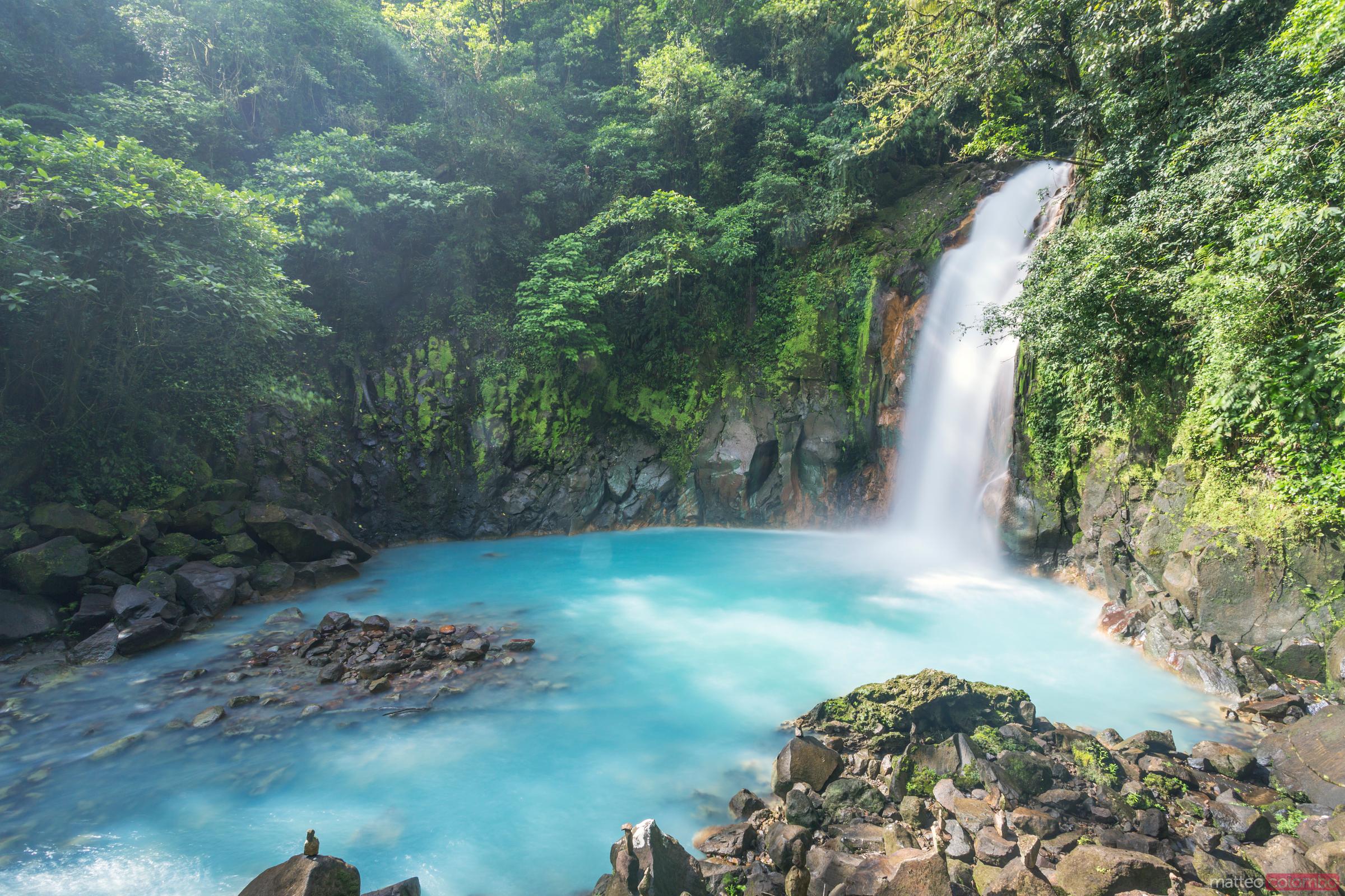 Matteo Colombo Travel Photography | Rio Celeste waterfall, Tenorio ...