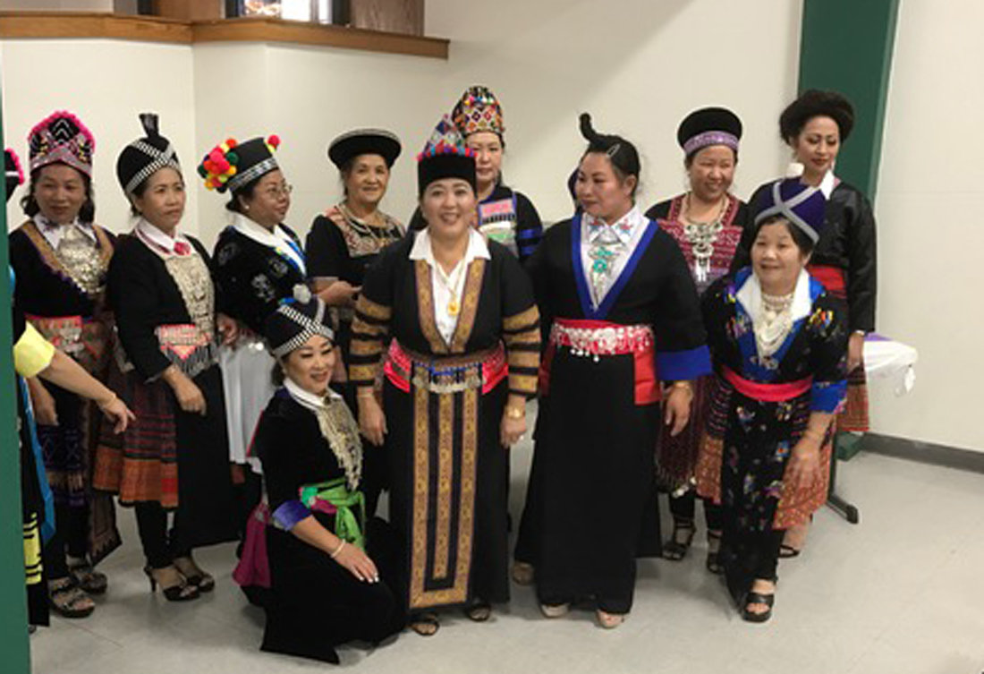Hmong Community Struggles to Face Future Without Losing Sight of Past ...