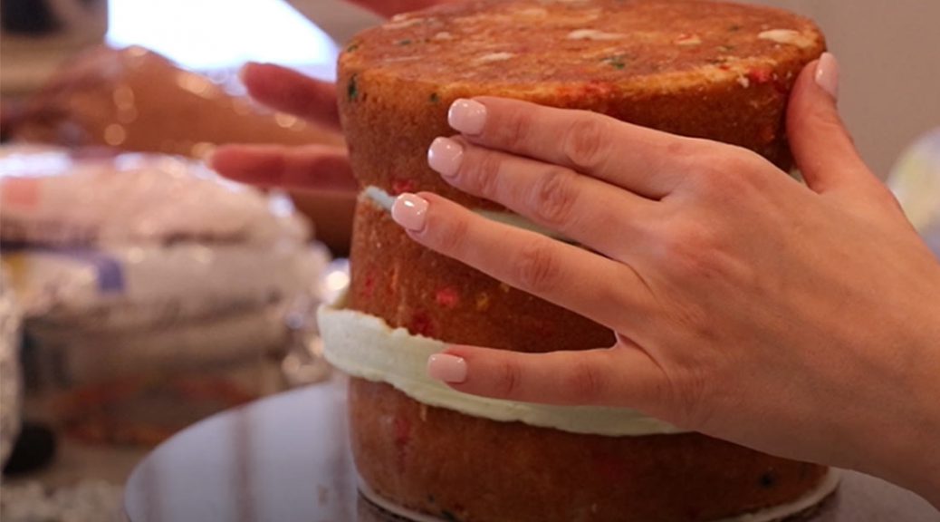 Local cake business is a one-woman show | Medill Reports Chicago