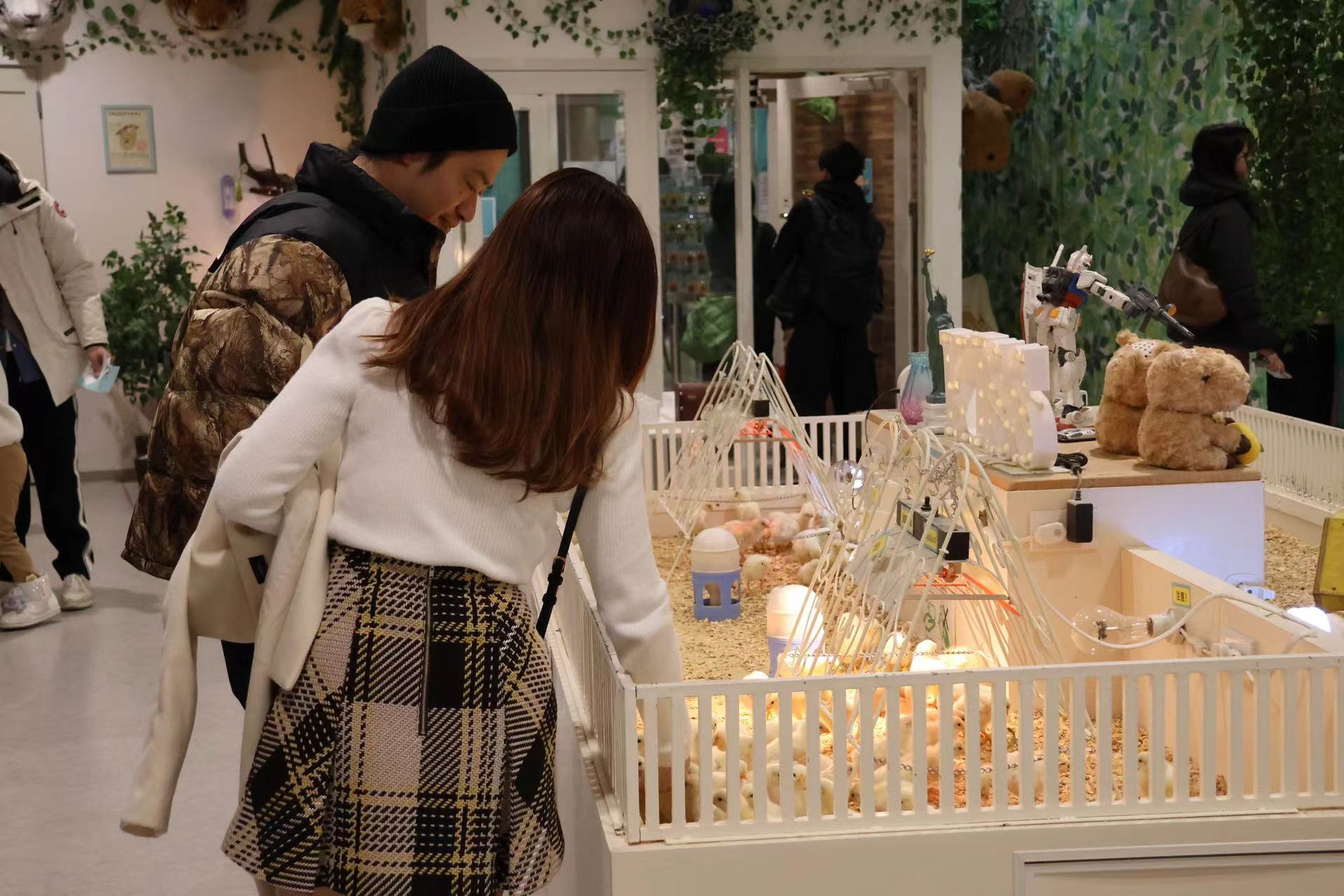 In Tokyo, coffee meets cuteness in the company of capybaras - Medill ...