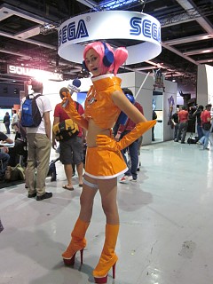 Cosplay.com - Ulala from Space Channel 5 by Lilbeeze