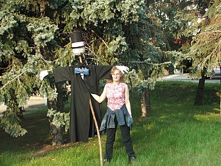 Cosplay.com - Turnip Head from Howl's Moving Castle by Rhysa