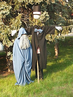 Cosplay.com - Turnip Head from Howl's Moving Castle by Rhysa