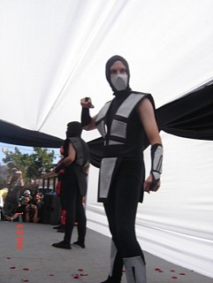 Mortal Kombat Smoke Cosplay