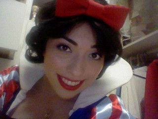 Cosplay.com - Snow White from Snow White and the Seven Dwarfs by disneydeee