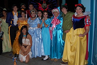 Cosplay.com - Snow White from Snow White and the Seven Dwarfs by disneydeee