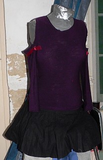 Cosplay.com - Amanda Young from Saw by MalteseLizzie