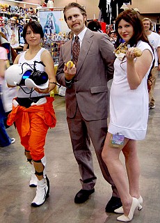 Cosplay.com - Caroline from Portal 2 by Chiki