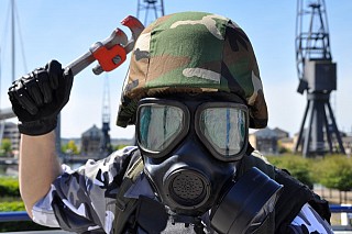 Cosplay.com - Corporal Adrian Shepard from Half-Life by Leadmill