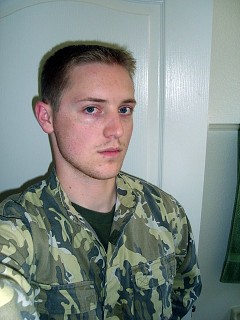 Cosplay.com - Colonial Marines Smartgunner from Alien by outcry27