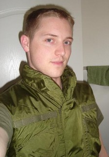 Cosplay.com - Colonial Marines Smartgunner from Alien by outcry27