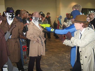 Cosplay.com - The Question from DC Comics by NautilusPQ