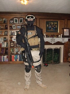 Cosplay.com - PMC (Praying Mantis) from Metal Gear Solid 4: Guns of the ...