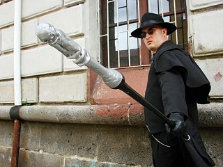 Cosplay.com - Judge Doom from Who Framed Roger Rabbit by Choi