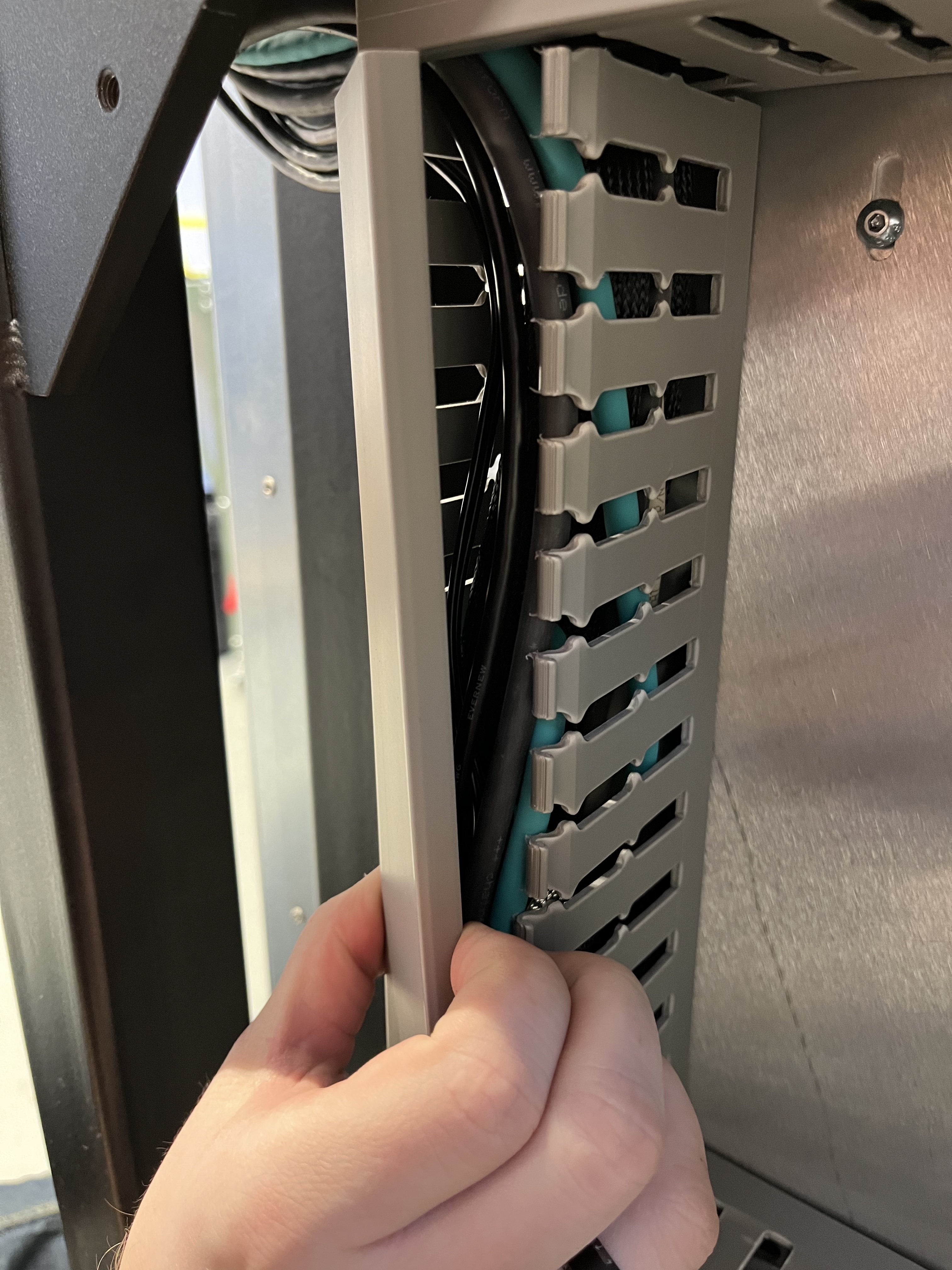 Replacing the X Motor Driver Communications Cable (FX20)