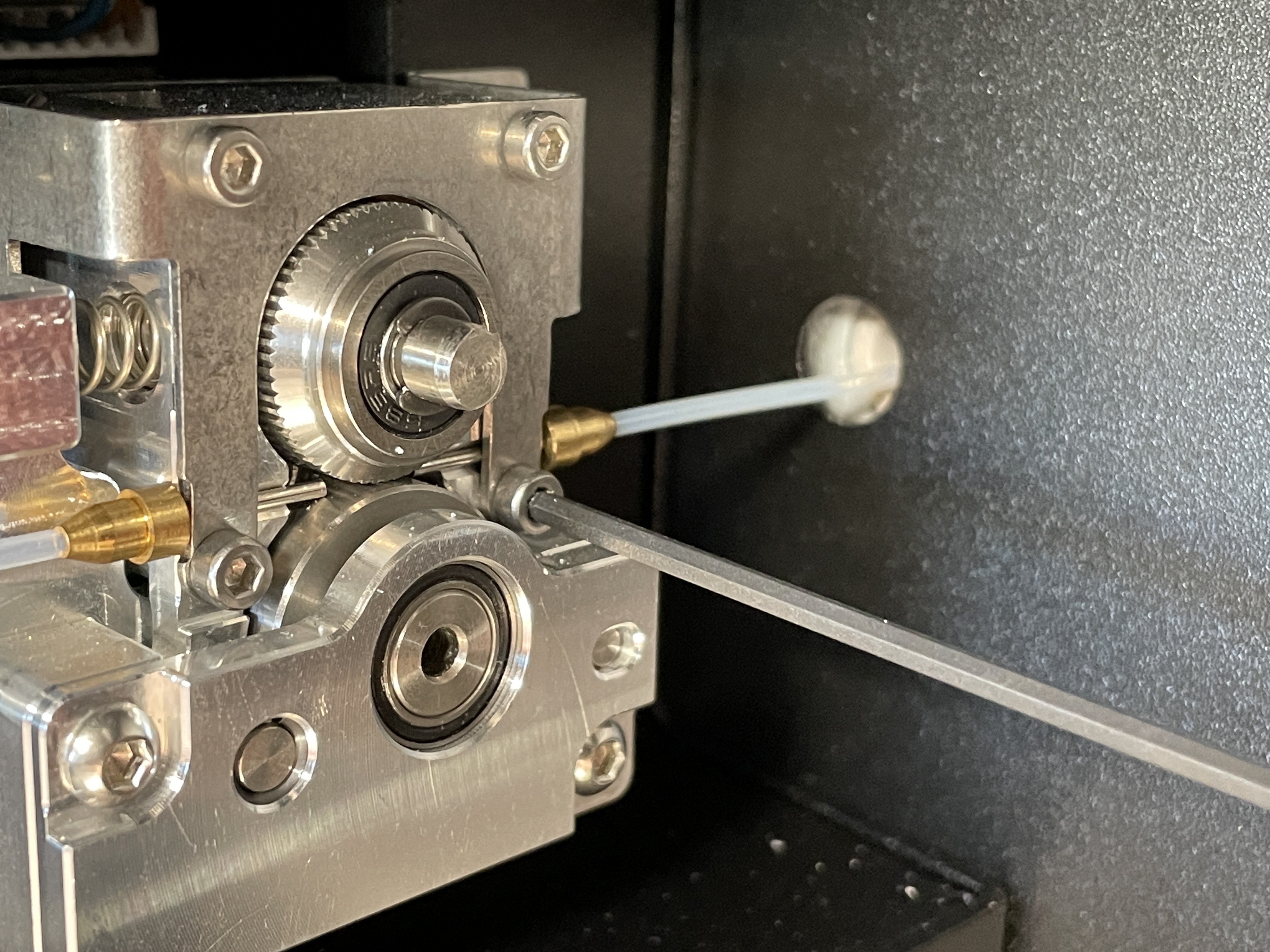 Replacing Composite Material Tubes (FX10)