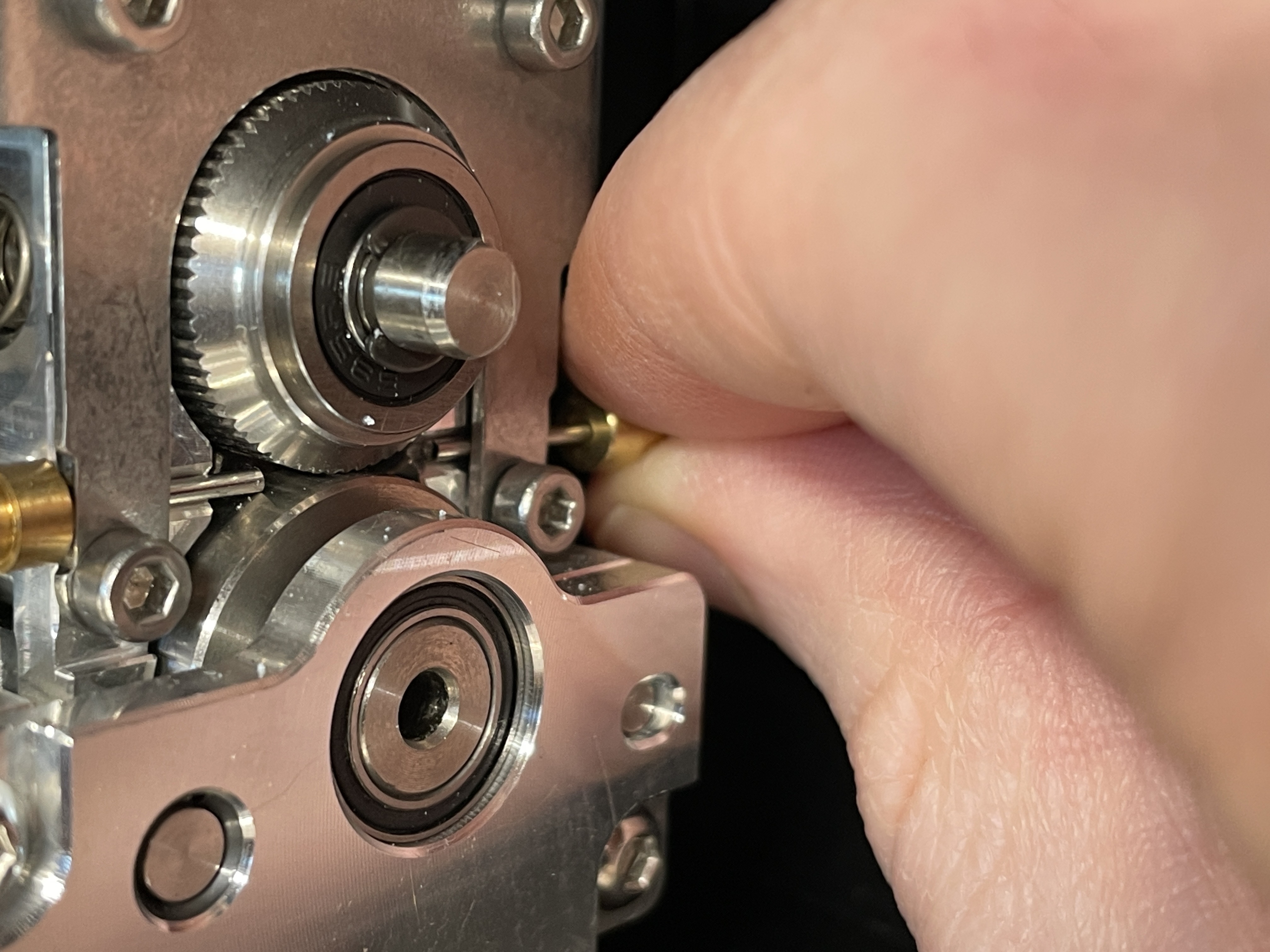 Replacing Composite Material Tubes (FX10)