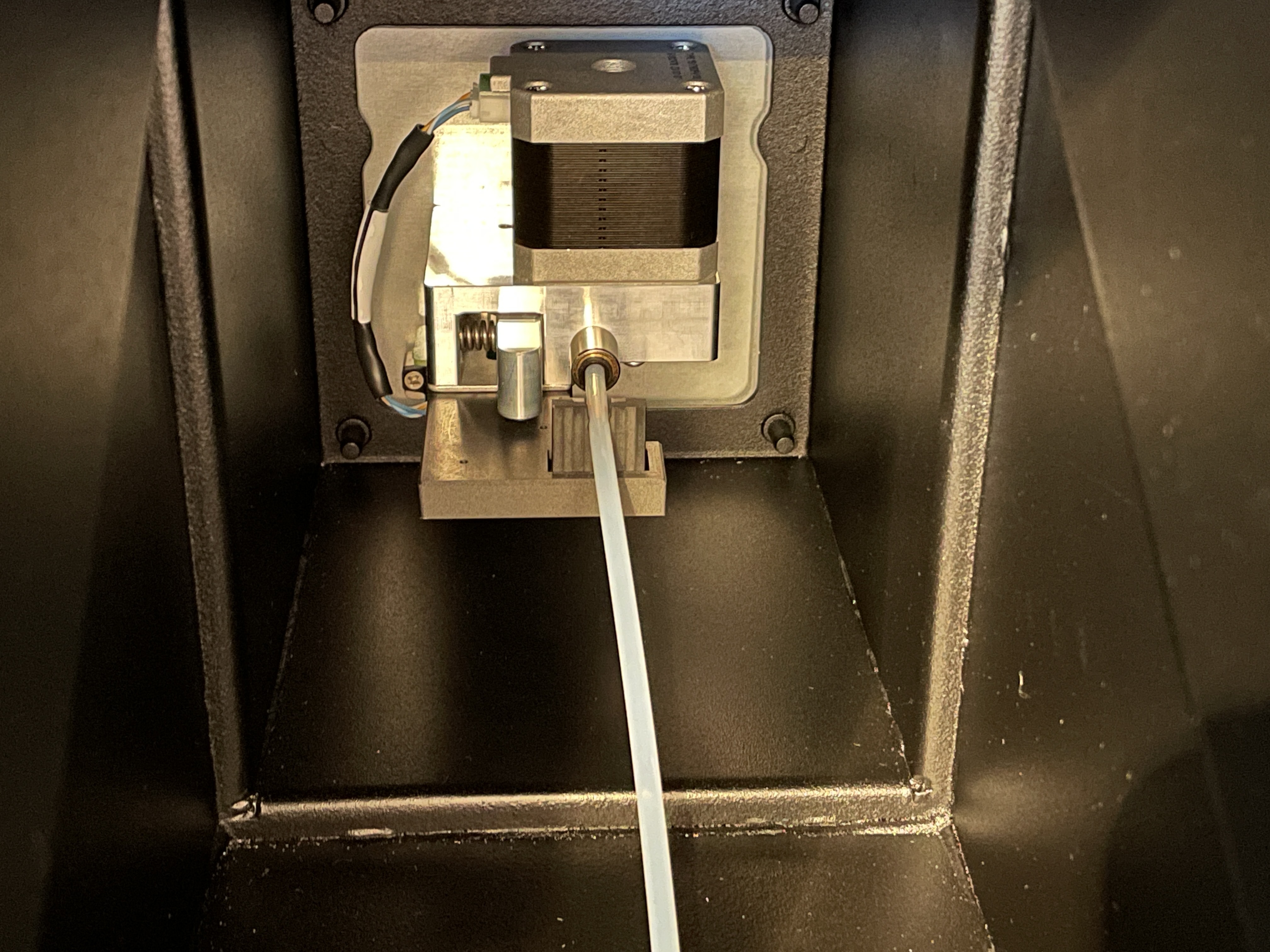 Replacing Composite Material Tubes (FX10)