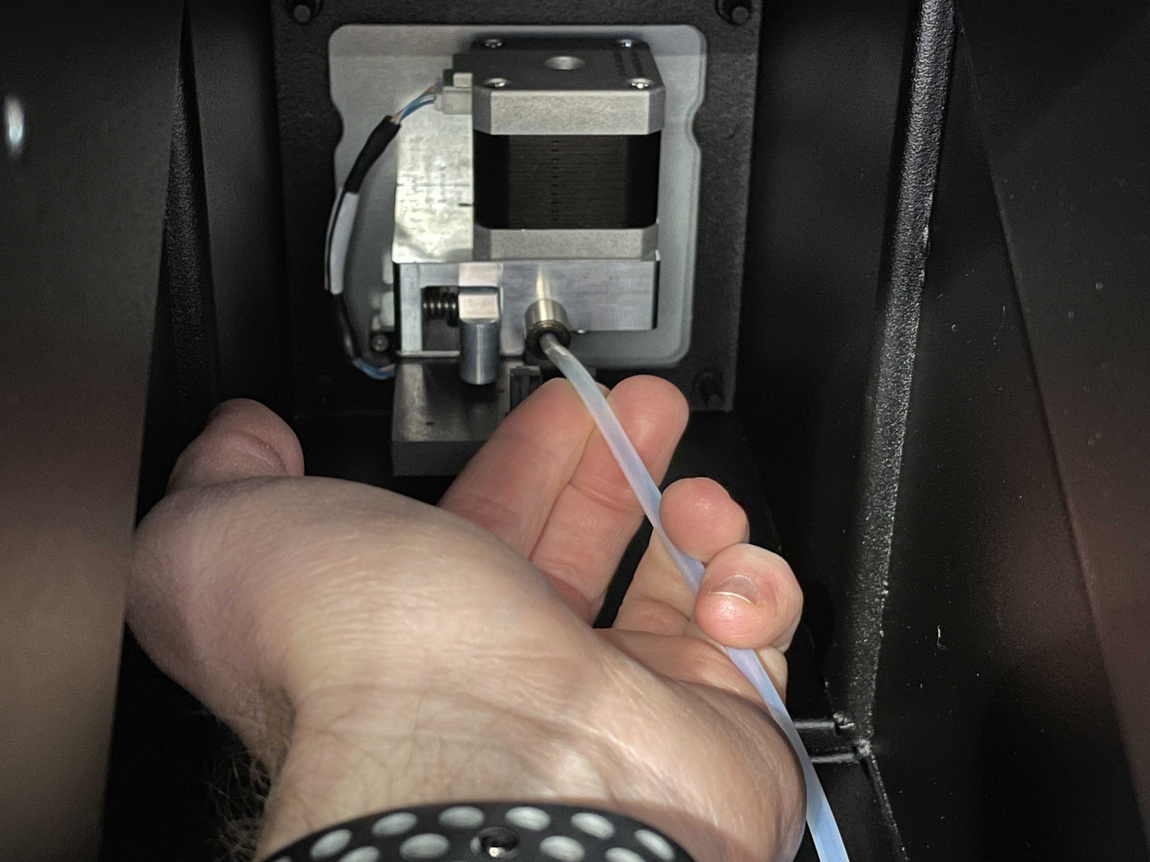 Replacing Composite Material Tubes (FX10)