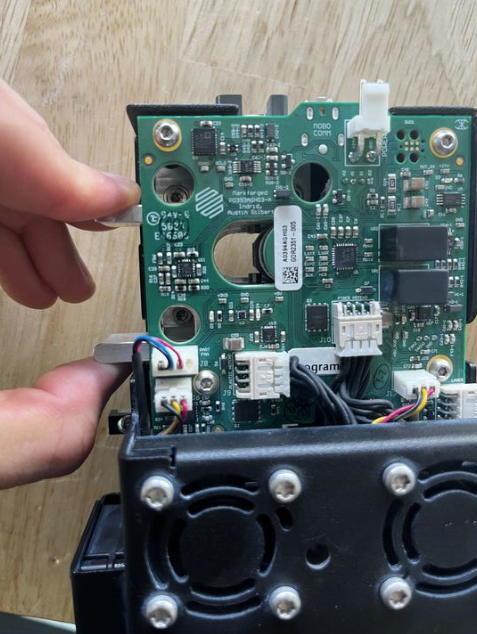 Manual Unload Plastic Material Troubleshooting (FX10)