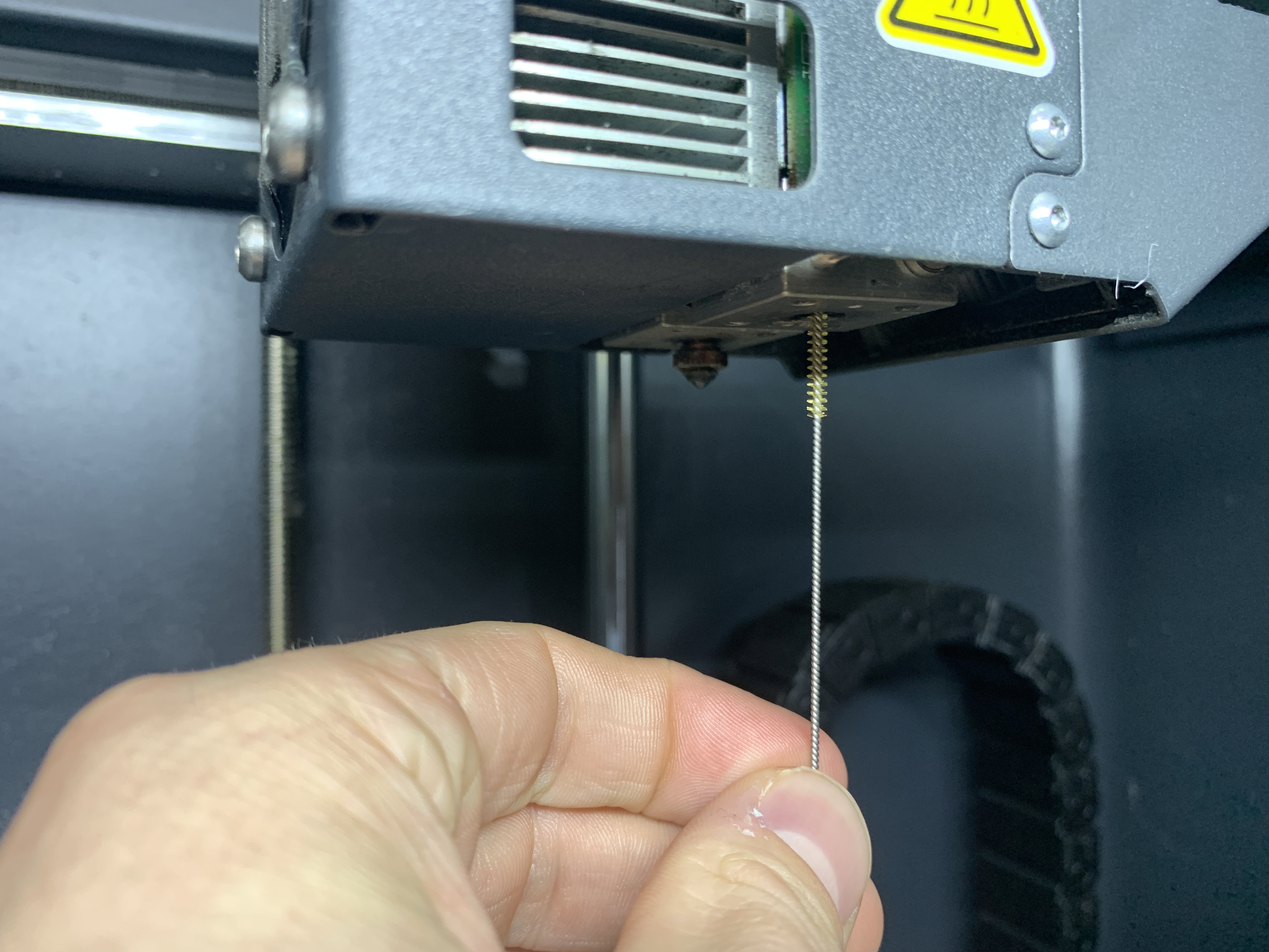 Clearing a Metal Material Jam