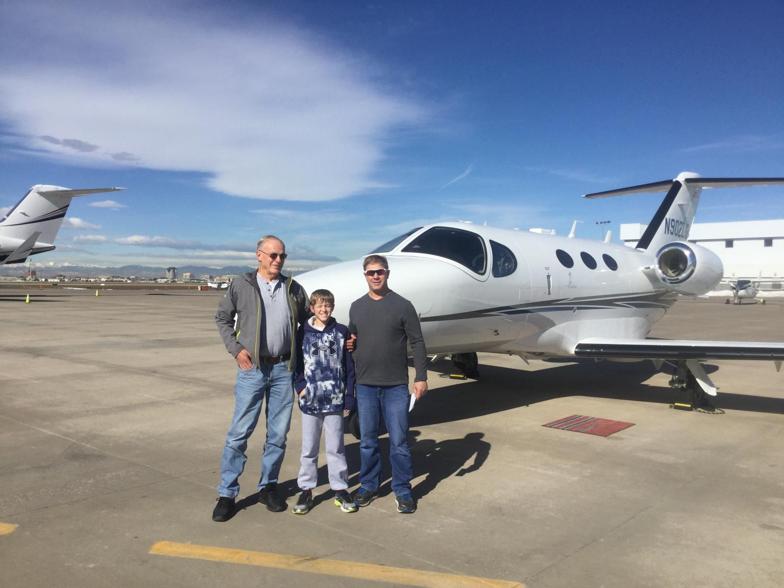 KFSD KFSD: ILS 21 600 ft ceilings