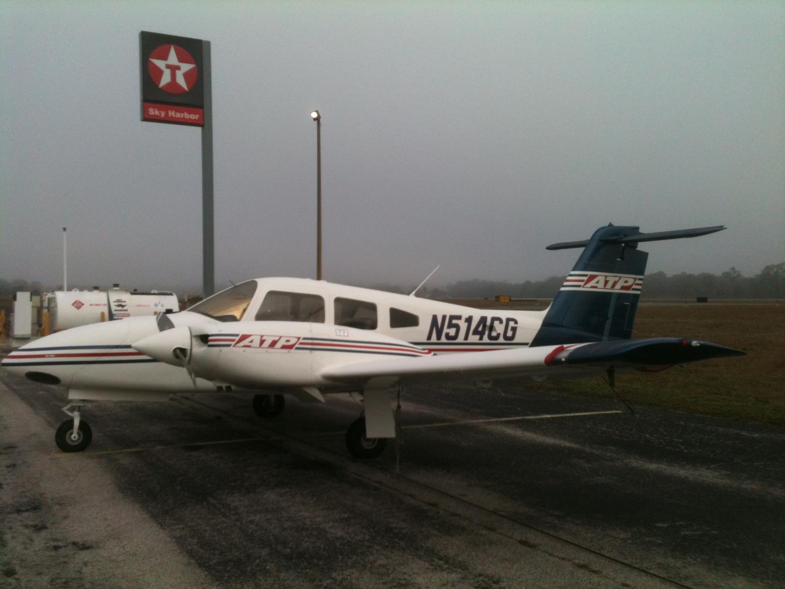 KRIC-KMFV-KFYJ-KRIC: 3-22 300nm Commercial Night VFR XC (ATP) Student ...