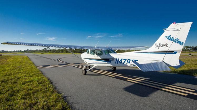 Lmlb, Kphk, Kmlb: Simulated instrument, safety pilot for instrument