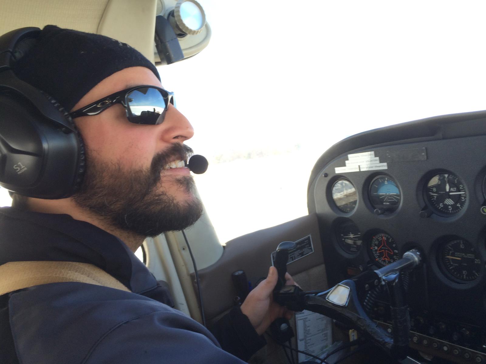 KHFD KIJD @PUT KHFD: Beautiful winter day up in the air. Amanda's first ...