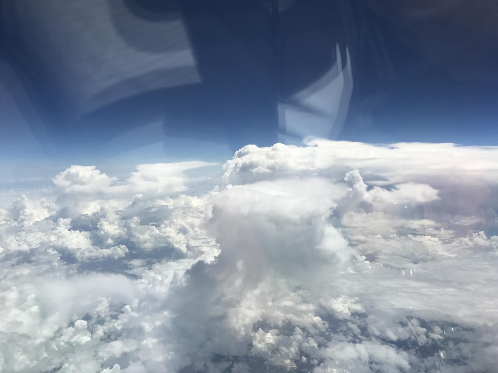 MDS KGNV: FL410 3:49 Flight Time