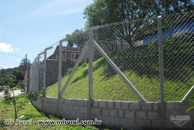 ALAMBRADOS E MOURÕES Instalações Rurais Novas Materiais para cercas ALAMBRA