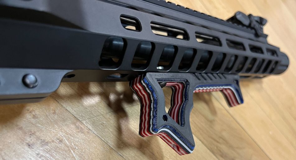 ARMSLIST - Future Forged Grips: Comfort and Control