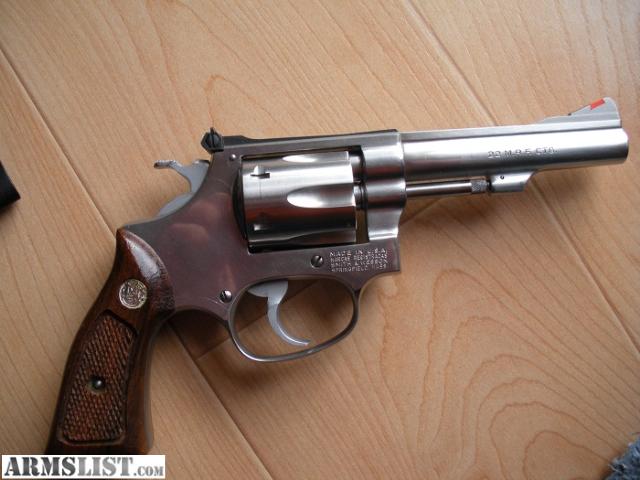 ARMSLIST - For Sale/Trade: S&W MODEL 651 .22 MAGNUM KIT GUN STAINLESS