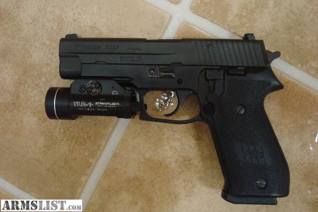 ARMSLIST - For Sale: Sig P220R w/ Streamlight TLR-1