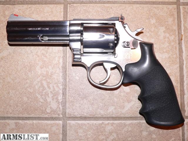 ARMSLIST - For Sale: Smith & Wesson 686-2 Stainless 357 Magnum With 4 ...