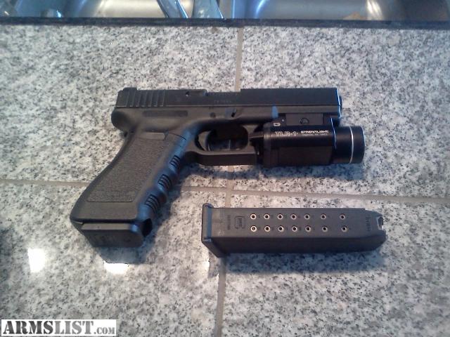 ARMSLIST - For Sale/Trade: Glock 17 gen 3 with tlr-1 light
