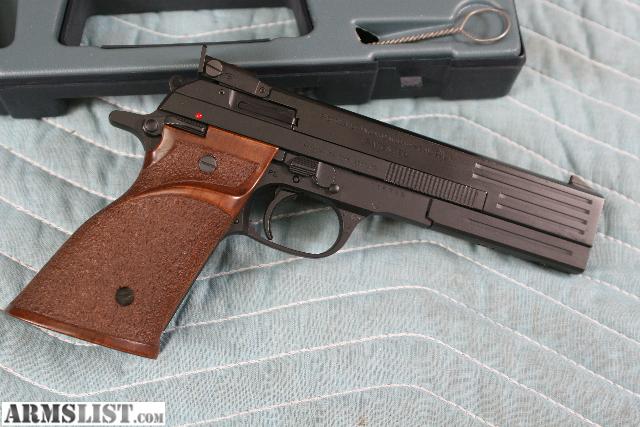 ARMSLIST - For Sale: Beretta Model 89 Target .22