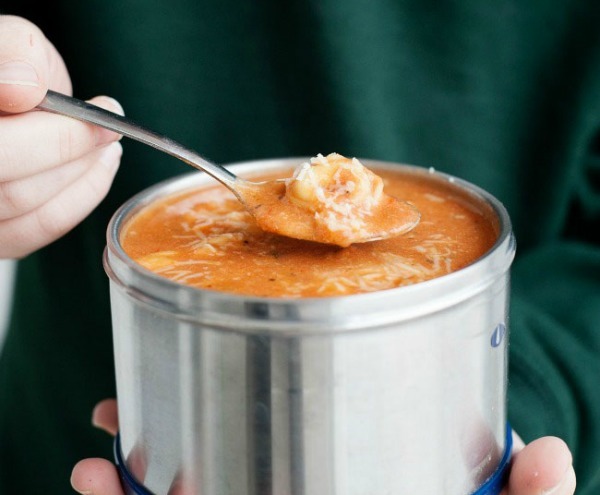 Hot off the Press: Delicious Recipes and Tips for Insulated Thermal ...