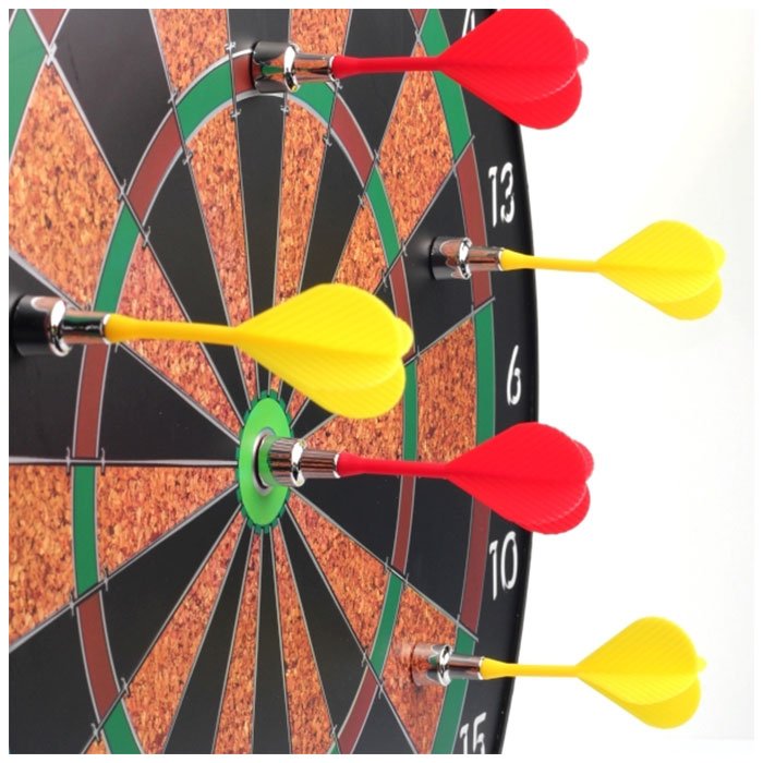 Magnetic Dart Board | Mind Games Canada