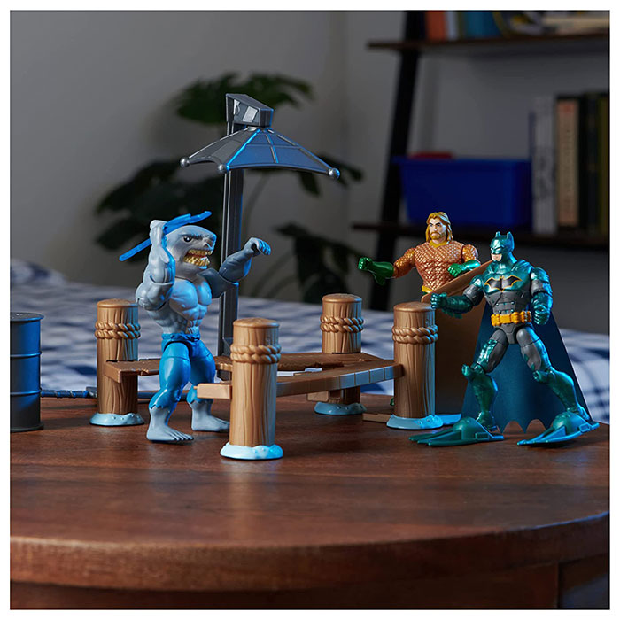 DC Comics, Gotham City Harbor Chaos Playset 4-inch Batman, Aquaman ...