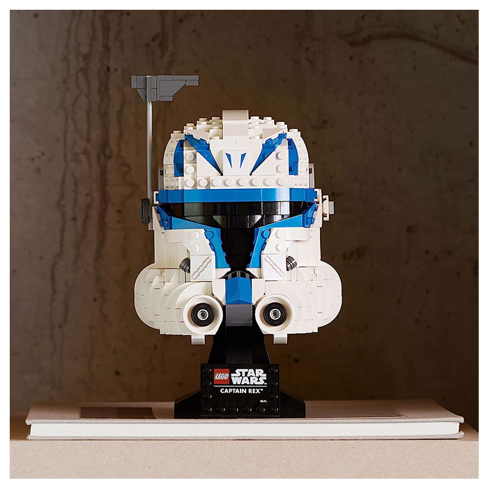 LEGO Star Wars Captain Rex Helmet Set, The Clone Wars Collectible ...