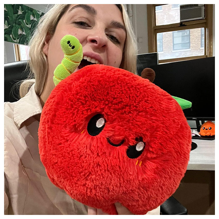 Squishable Mini Comfort Food Apple 7 Inches Plush | Mind Games Canada