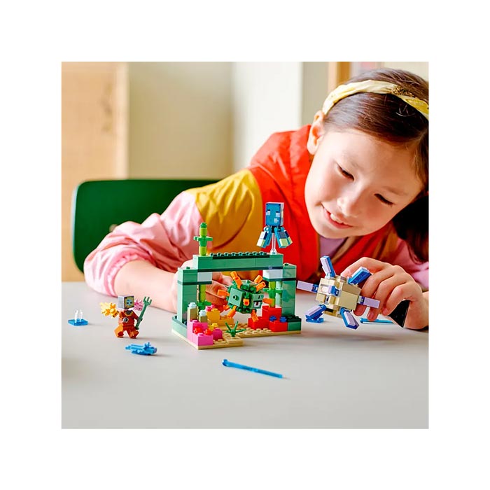 LEGO Minecraft The Guardian Battle Toy Building Set - 255 Pieces | Mind ...