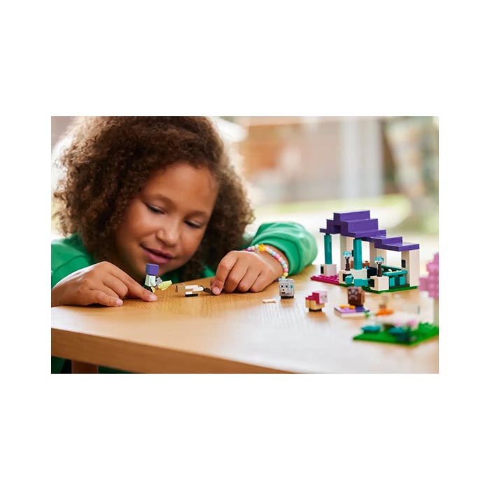 LEGO Minecraft The Animal Sanctuary 206 Pcs | Mind Games Canada